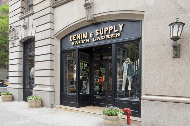 What's New Today in Retail (10/7)