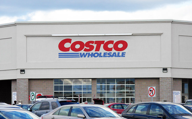 A 'Great Buying Opportunity' in Costco: 10 Key Discussion Points